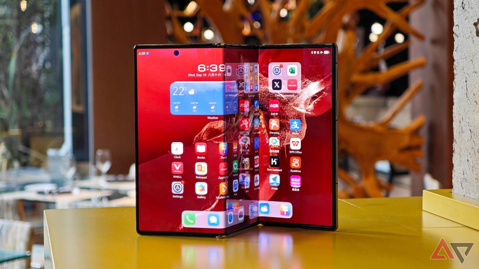 Essential Accessories for Foldable & Dual-Screen Phones